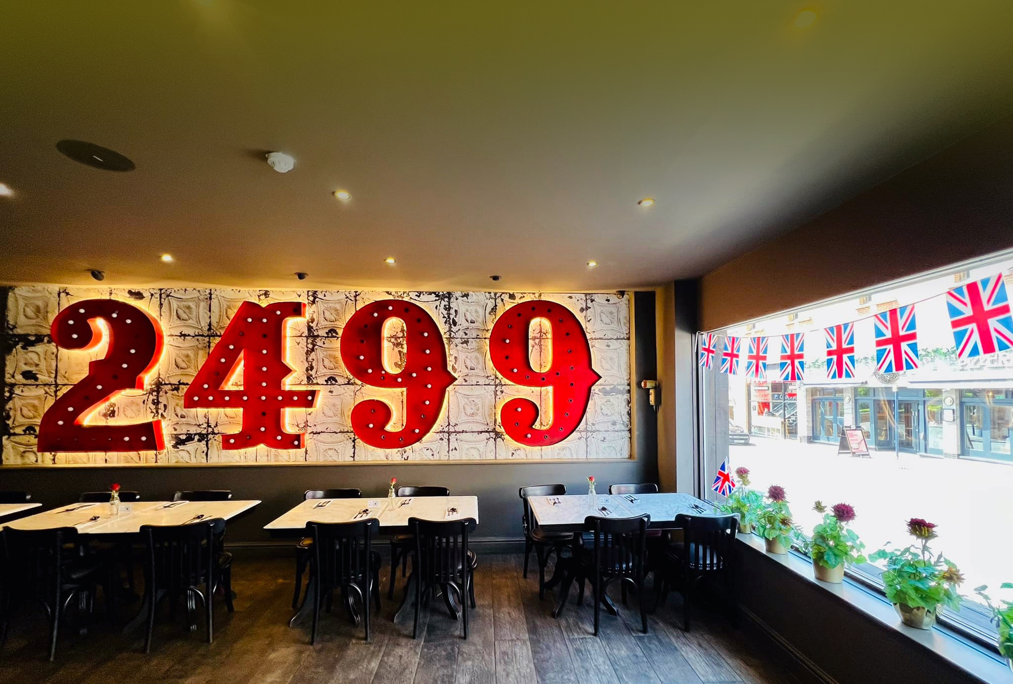 Thai Rice Club – Bar & Restaurant – The best Thai Restaurant and Bar in ...